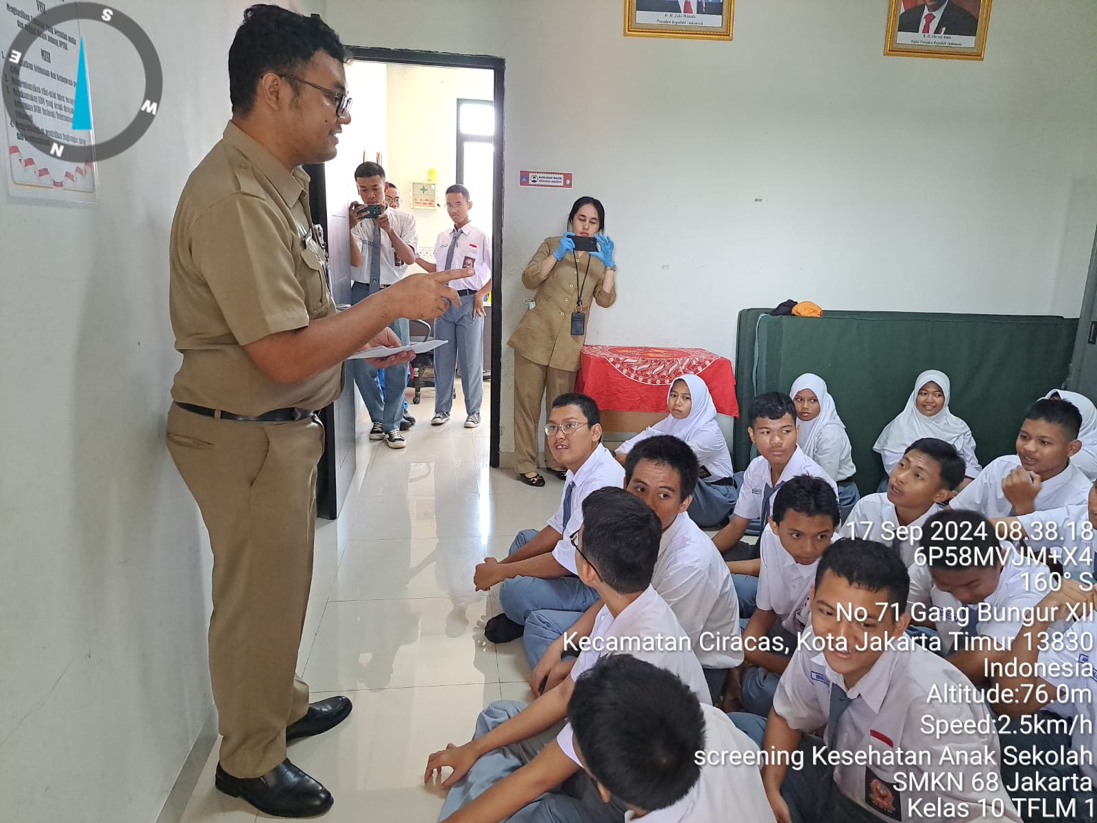 SMKN 68 Jakarta telah mengadakan Screening Kesehatan untuk Kelas X,XI ...